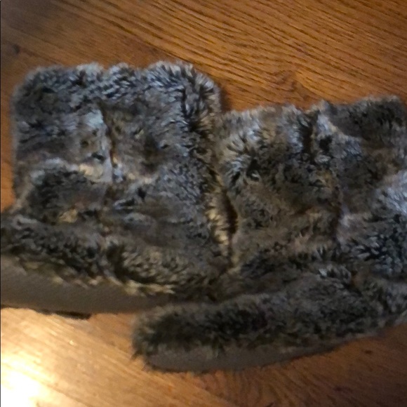 Restoration Hardware | Shoes | Brand New Furry Boot Slippers | Poshmark